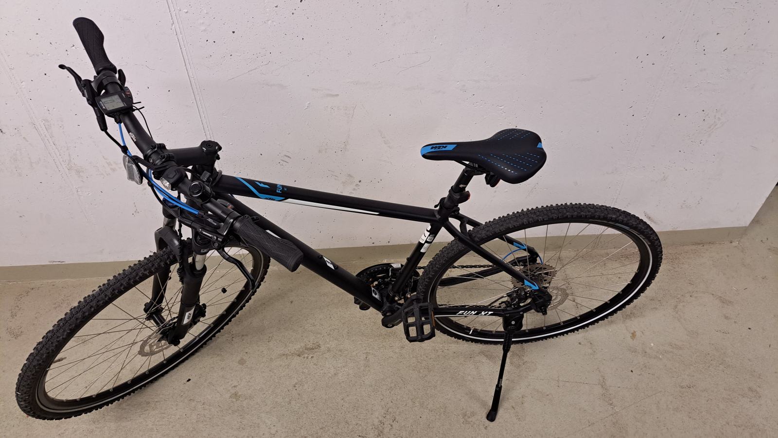 KTM FUN XT MALO VOŽEN KOT NOV