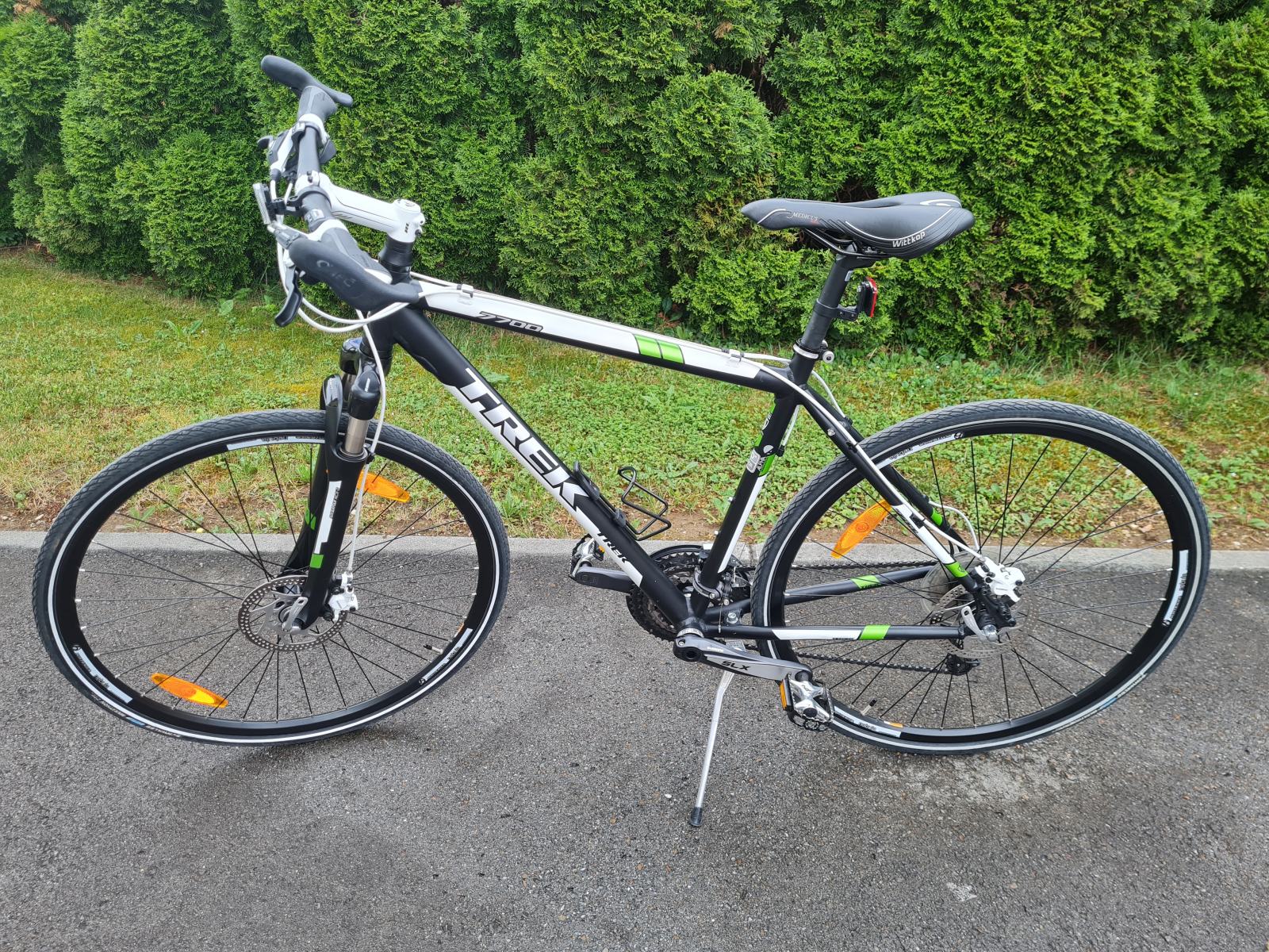 treking kolo TREK 7700