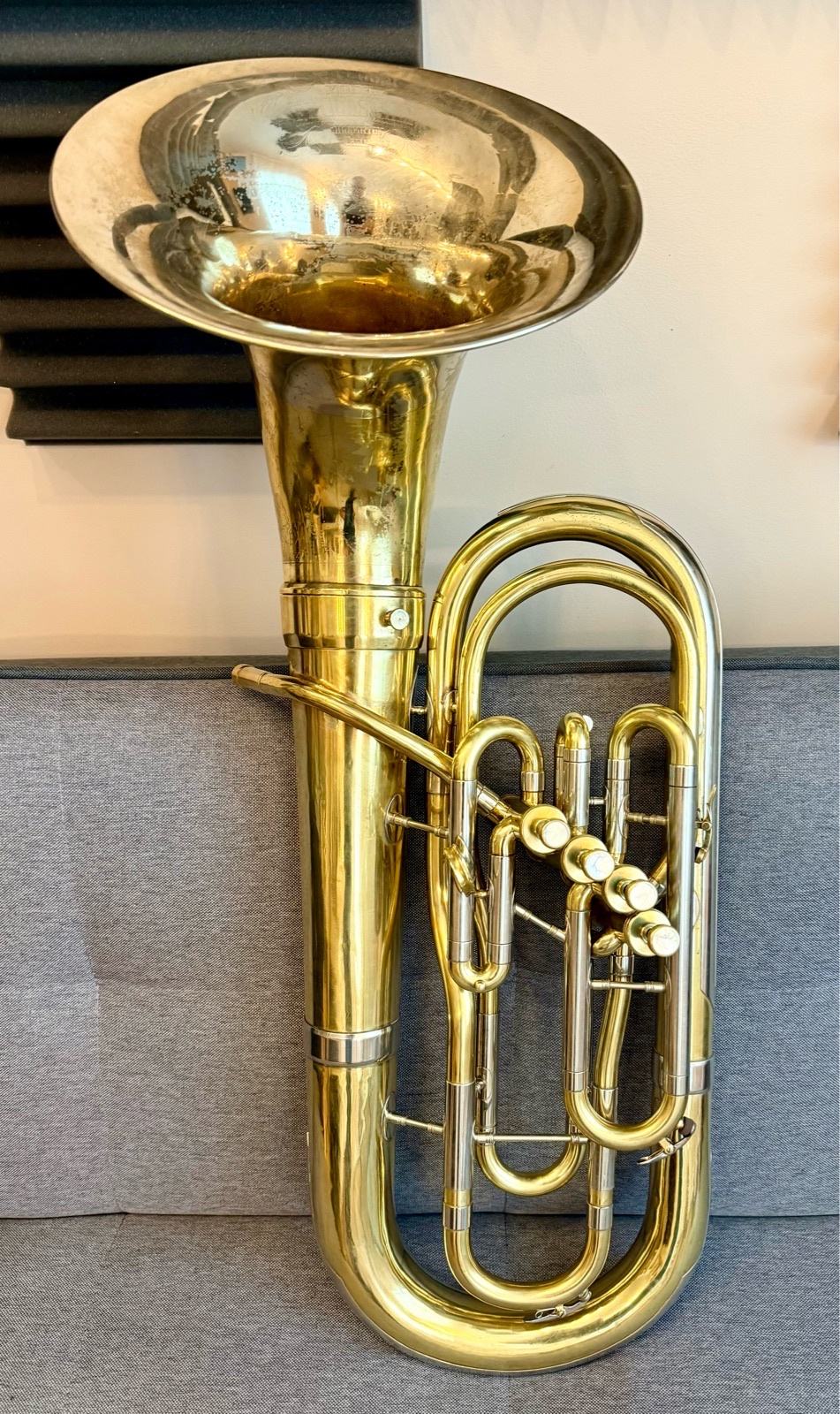 Bariton Studio Olds 1960