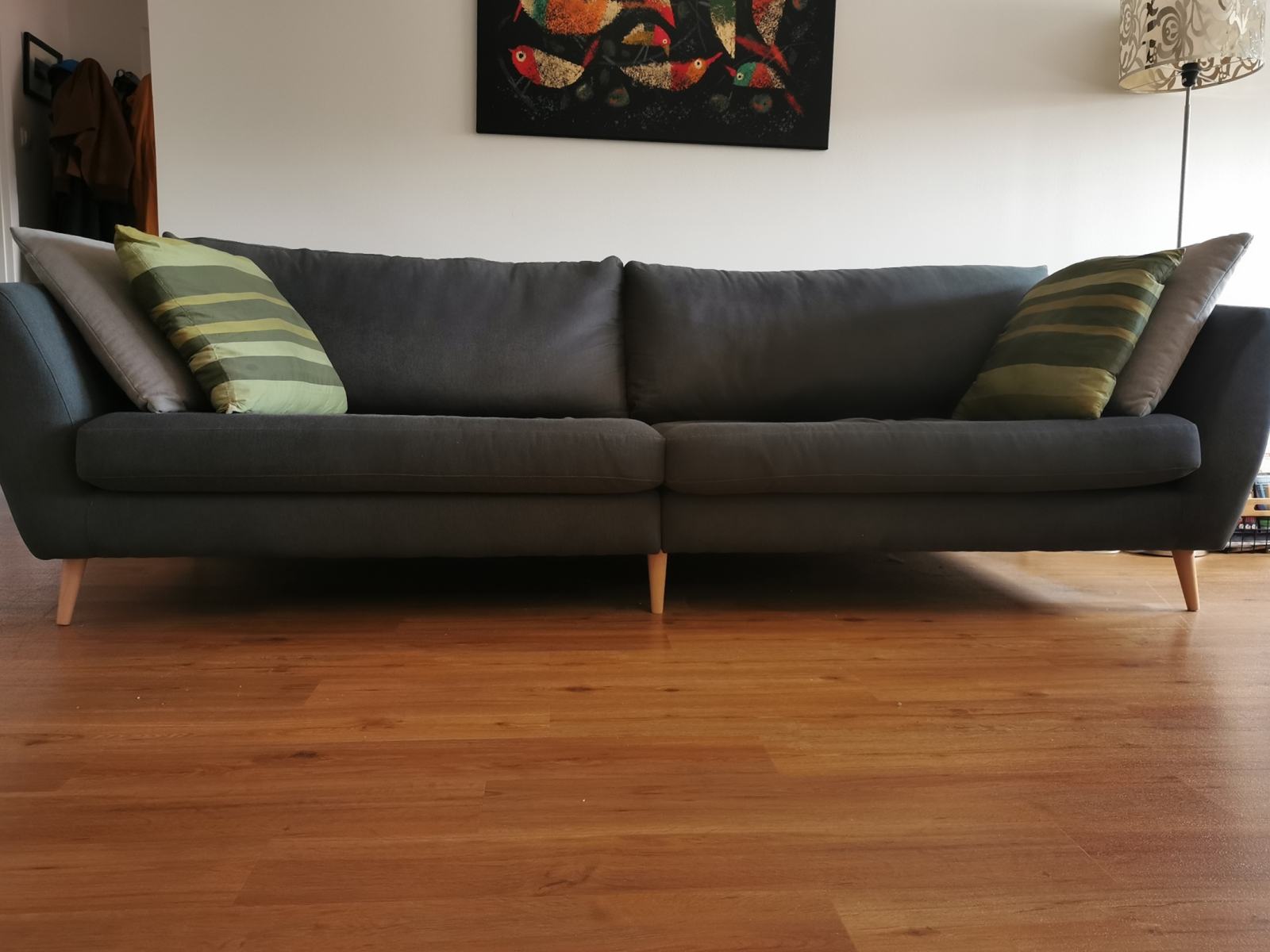 Prodam sedežno/trosed - modern dizajn, kot nov