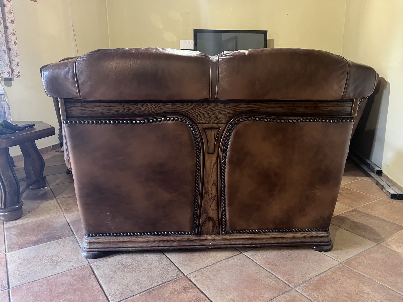 Usnjena sedežna garnitura Emok