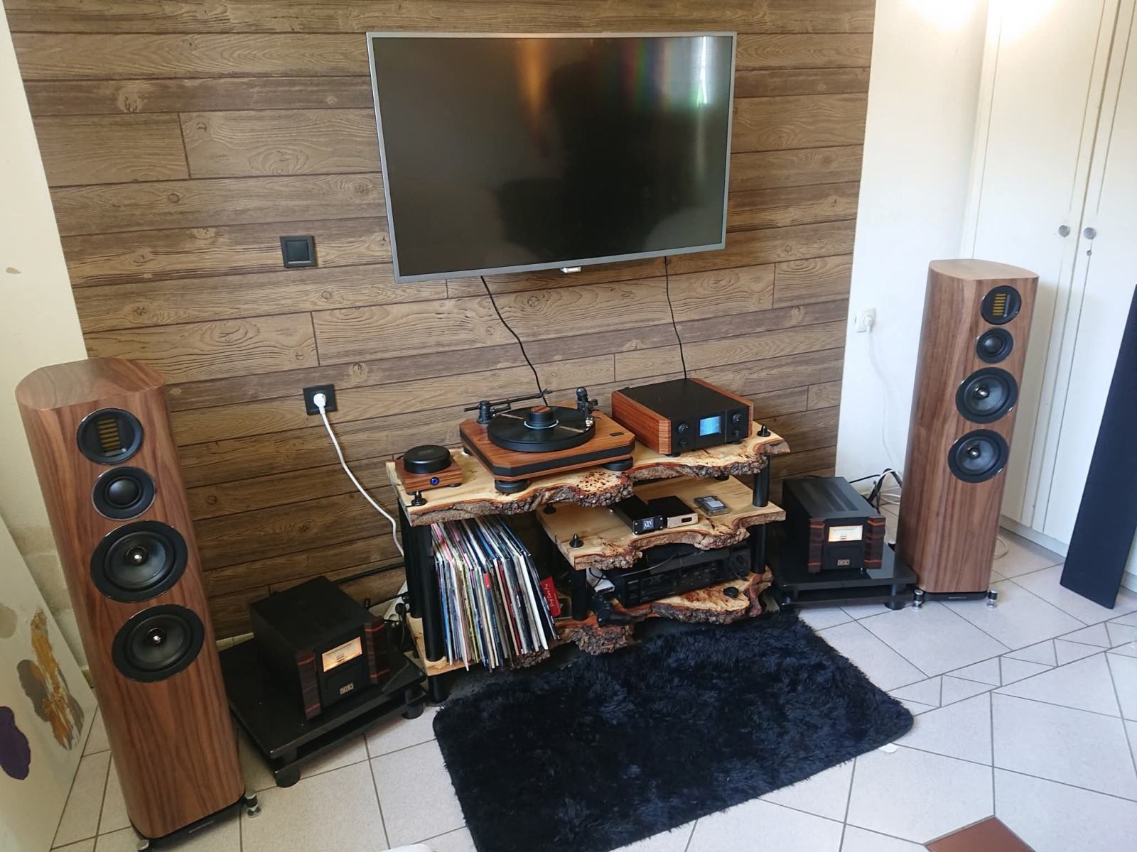 Zvočniki Wharfedale evo 4.4