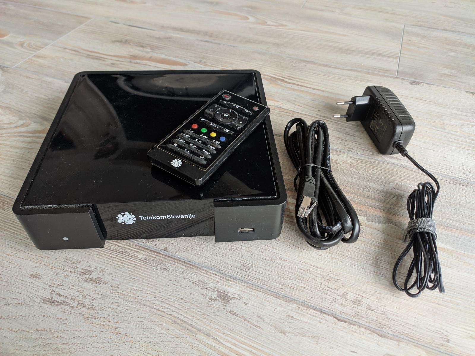 Siol Box Netgem N8200