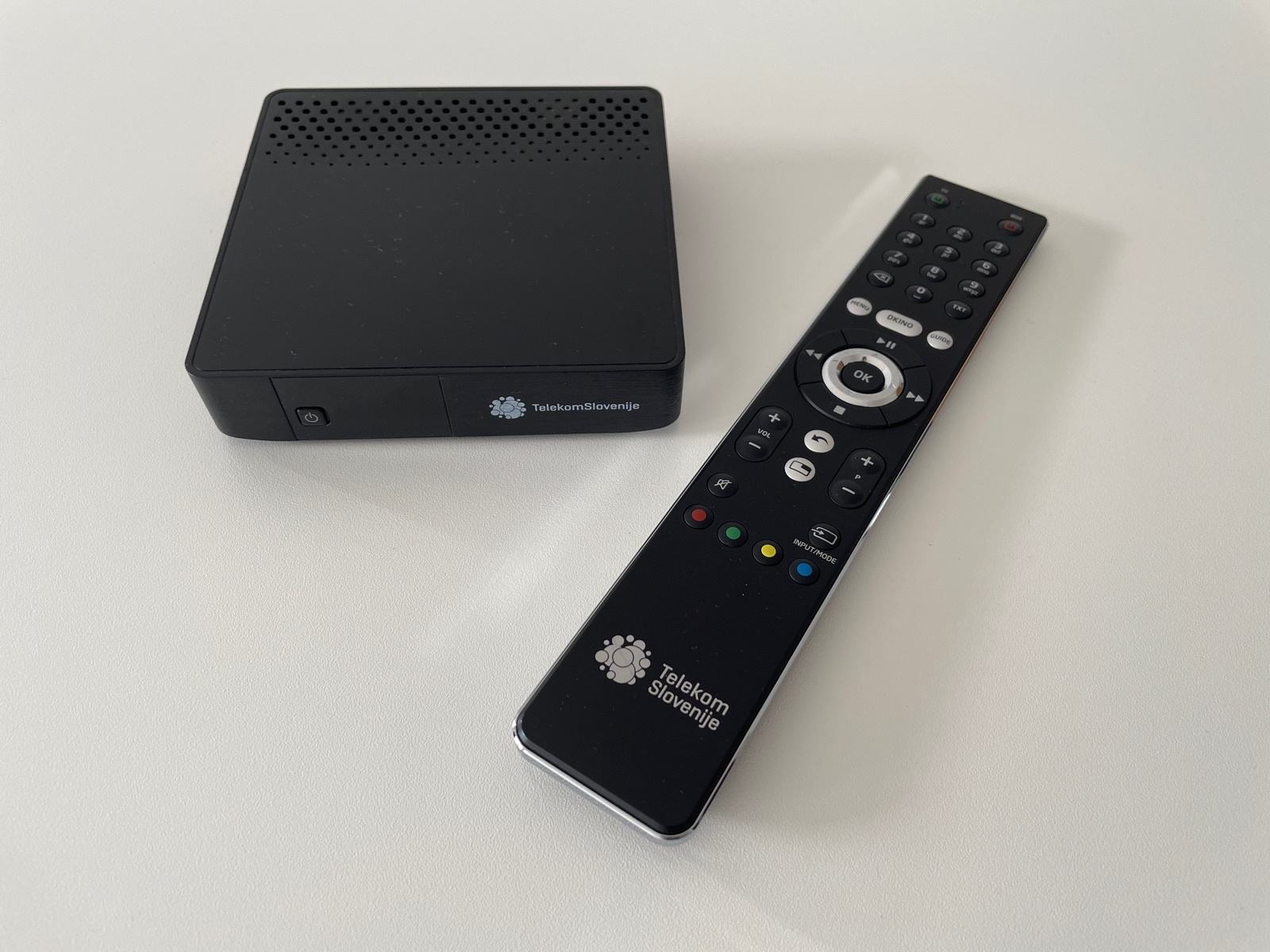 Telekom Slovenije – TV sprejemnik Box N7700 - Netgem