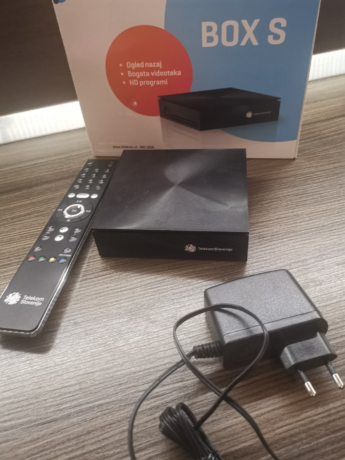 TV komunikator Siol box 20