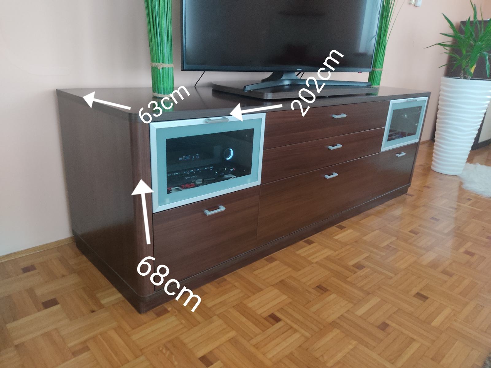 Tv omarica+mizica+stenski regali ALPLES