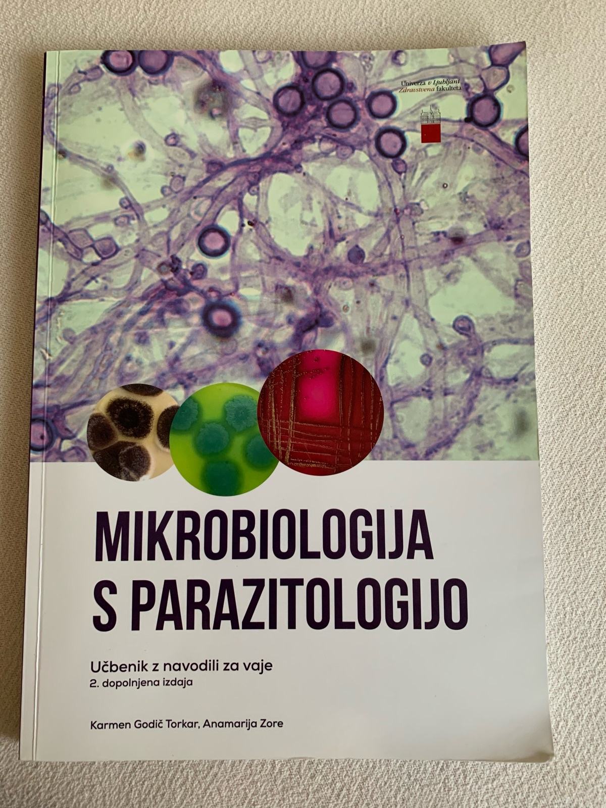 Mikrobiologija s parazitologijo (učbenik z navodili za vaje)