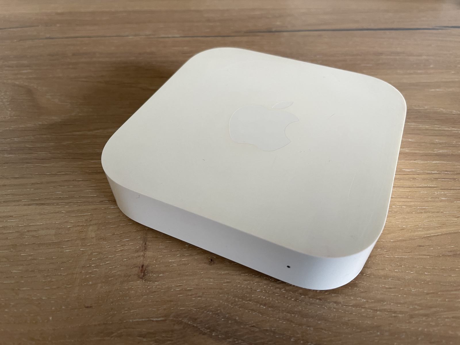 Router Apple AirPort Express (A1392 2nd Gen)