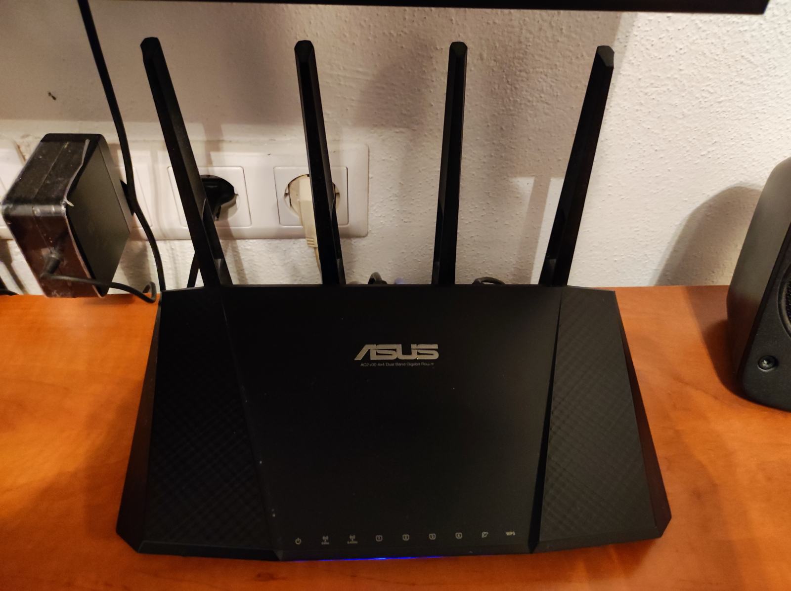 router Asus RT-AC87U