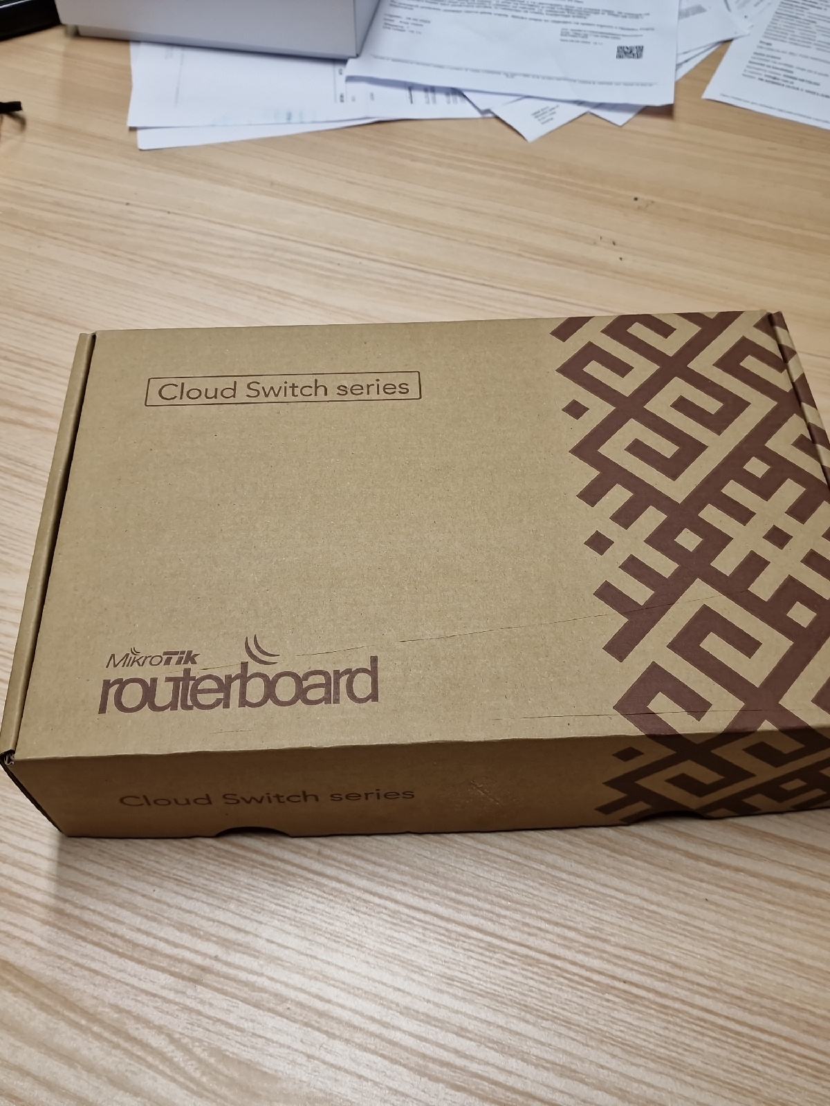 Router Mikrotik Cloud Router switch, wifi, gbic optika, Poe in