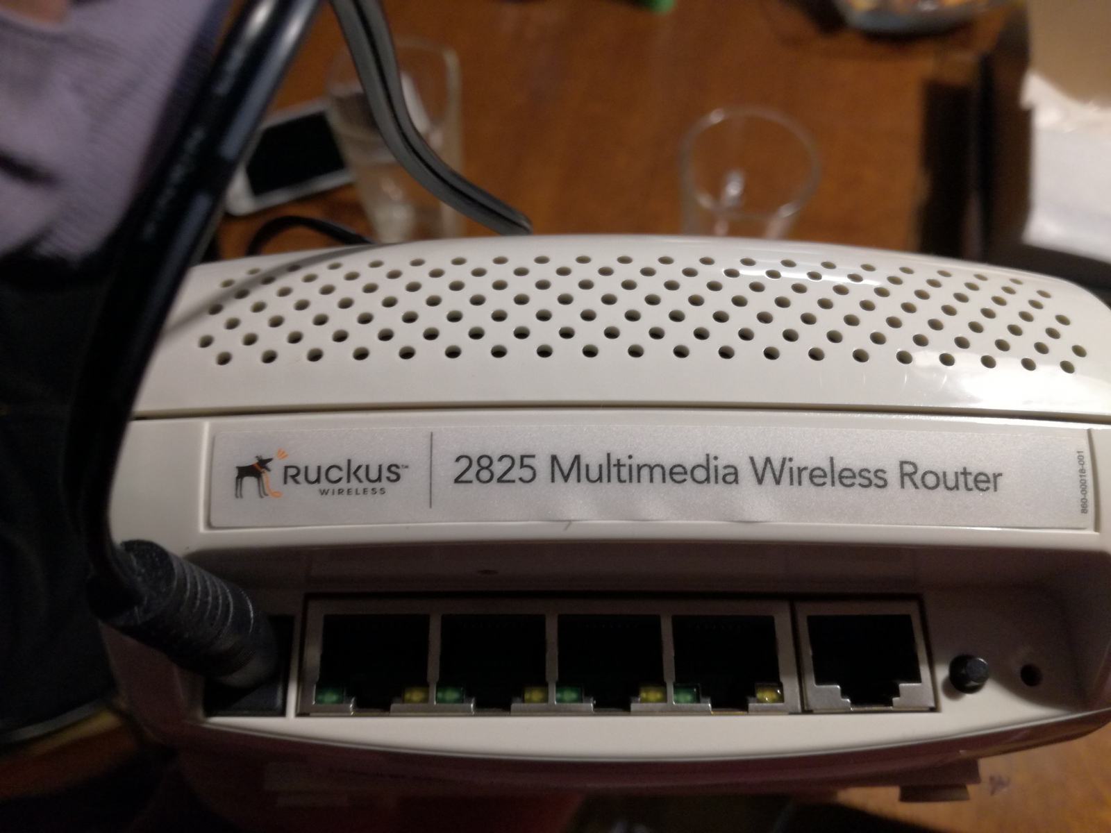 Ruckus Wireless access point router dostopovna točka