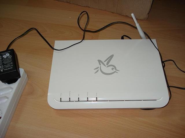 SIOL Sinope 568+R2 ANNEX BP2 brezžični modem in usmerjevalnik