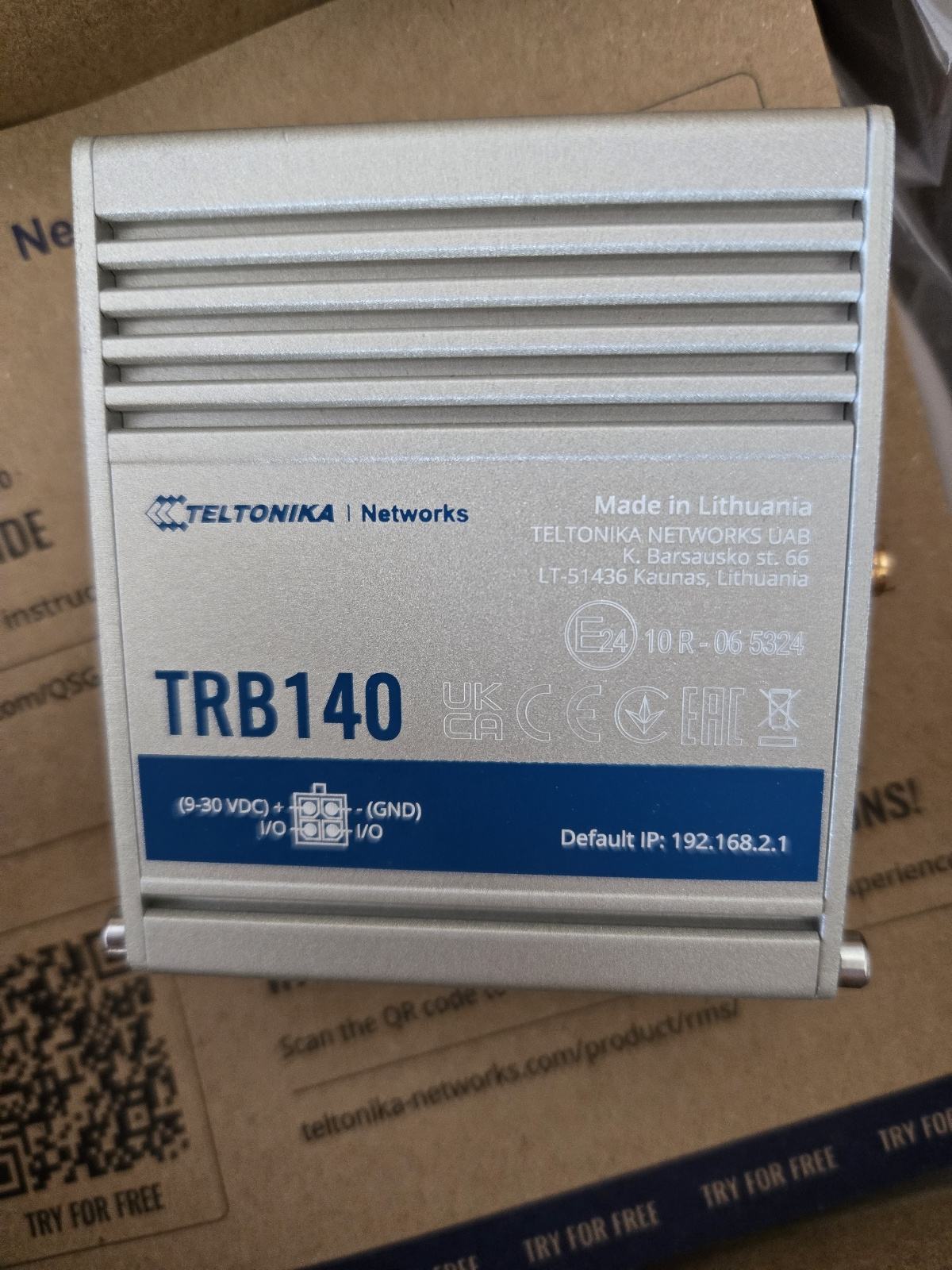 Teltonika TRB140 4G LTE Cat4 industrial Router modem