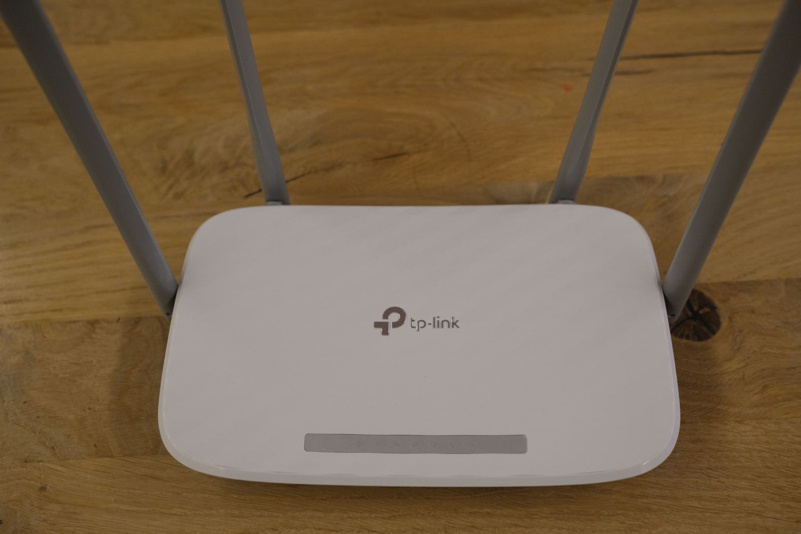 TP-Link Archer C5 v4 router dual band (5GHz/2.4GHz)