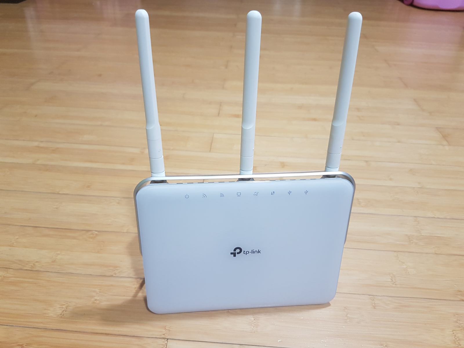 TP-link gigabit usmerjevalnik, router, ruter, Archer C9, AC 1900