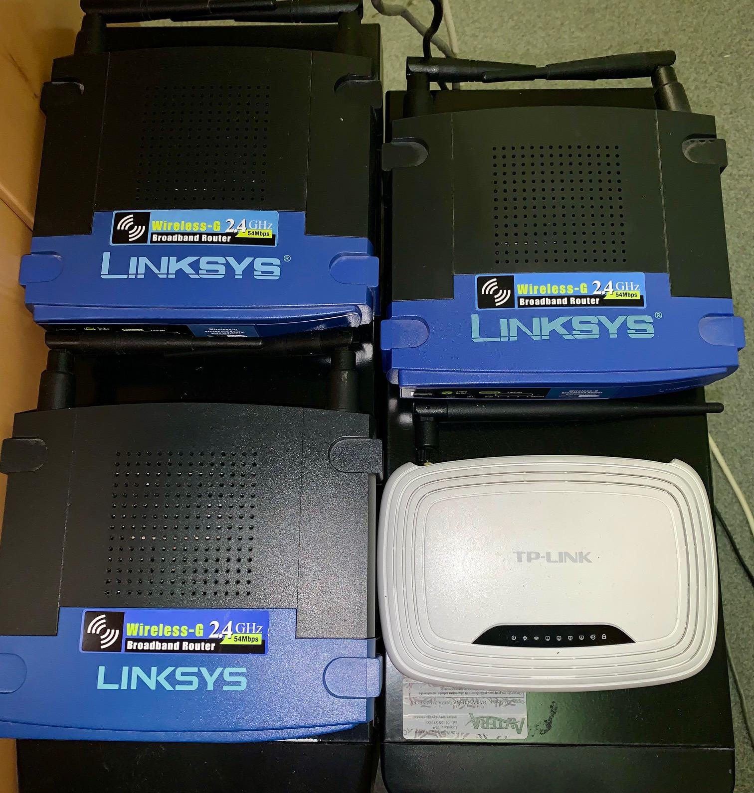 Usmerjevalnik / router Linksys WRT54GL