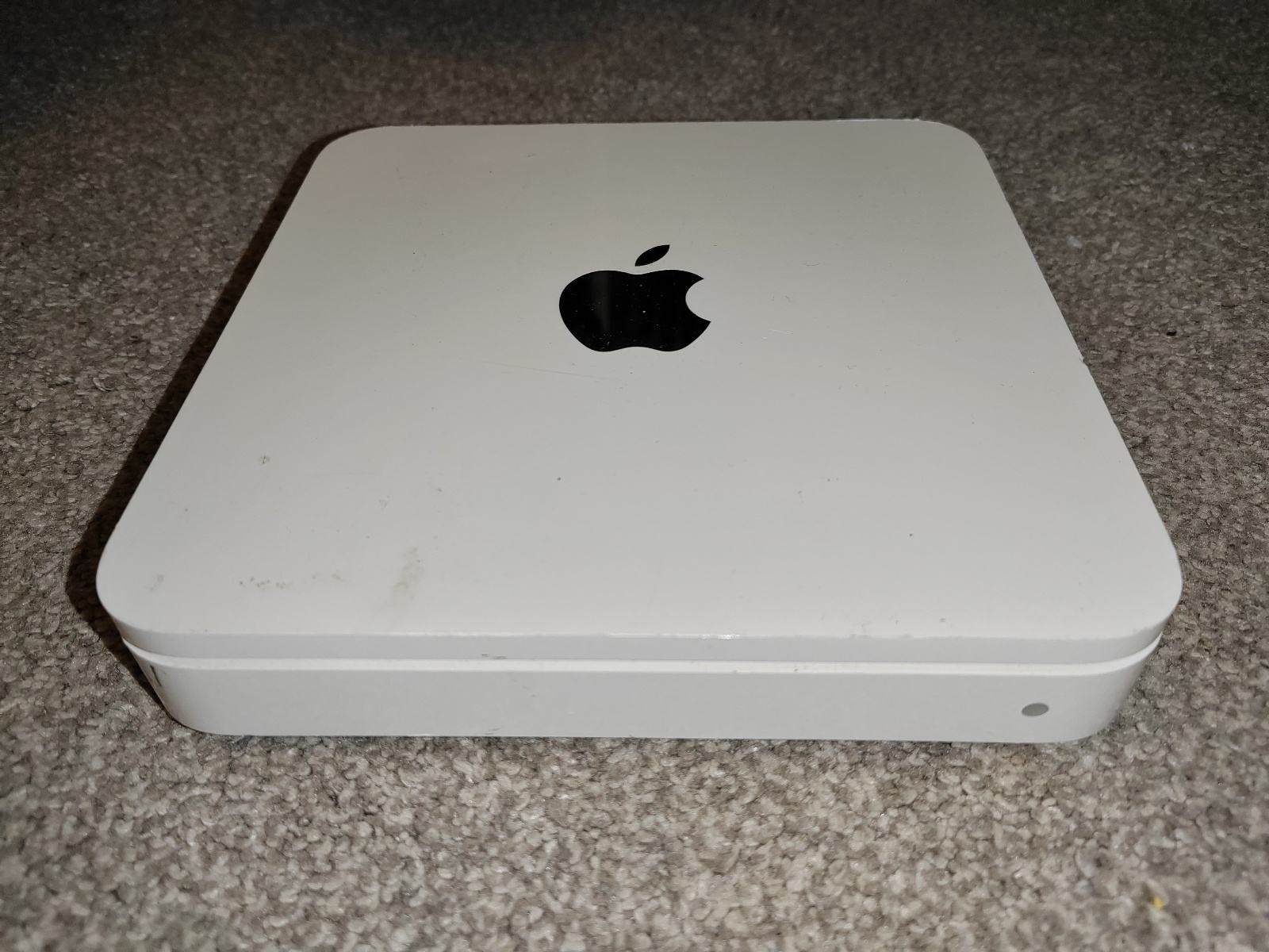 WiFi router Apple Time Capsule 1 TB 3. generacija