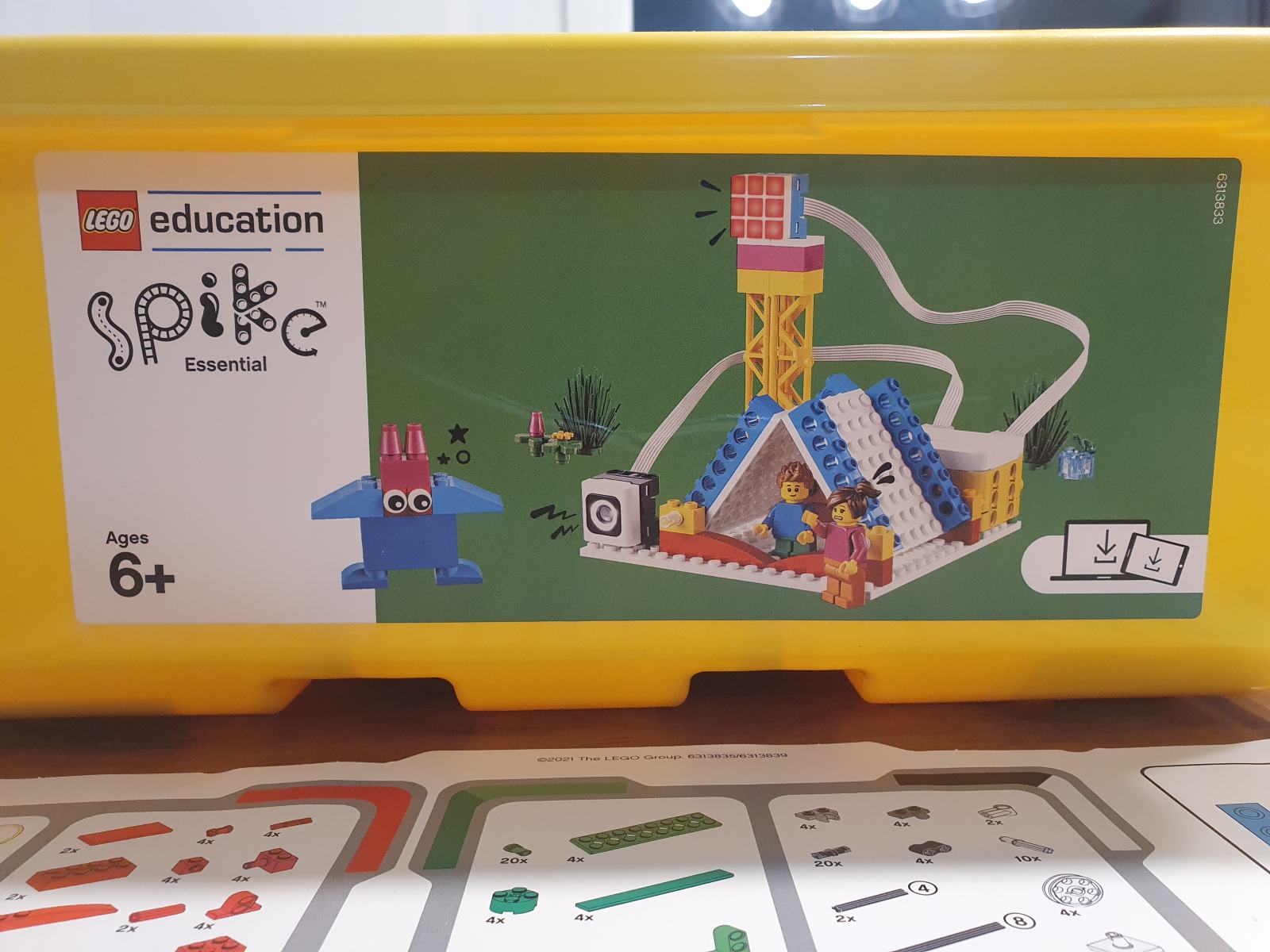 LEGO Education SPIKE Essential osnovni set | 45345