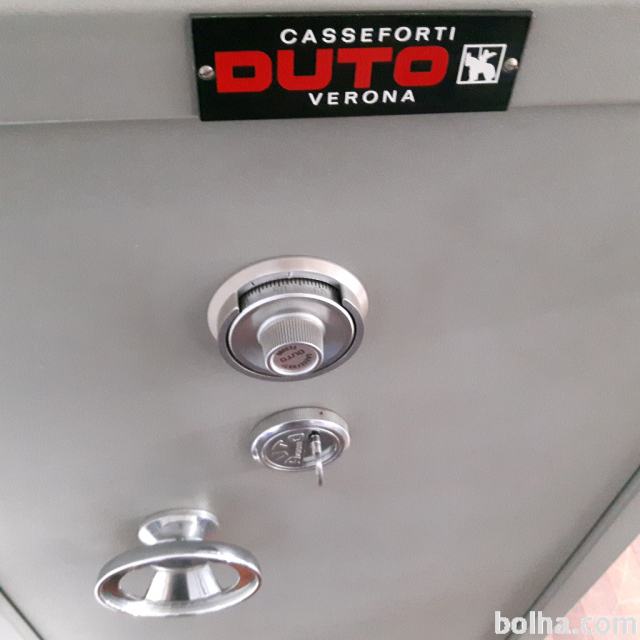 Trezor sef DUTO Casseforti Verona. Zlatarski oziroma bančni