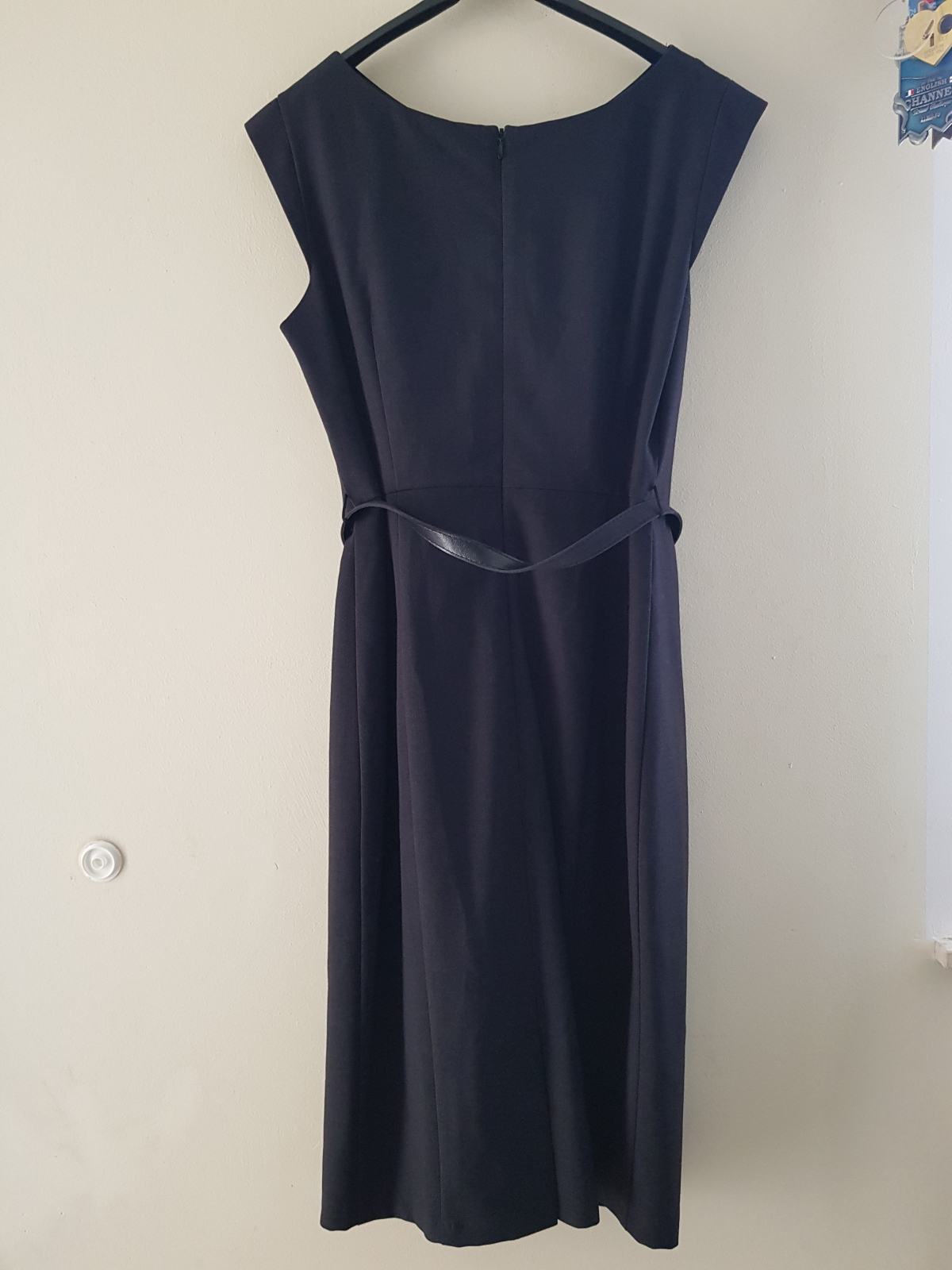 MARKS&SPENCER NOVA ČRNA POSLOVNA OBLEKA 40