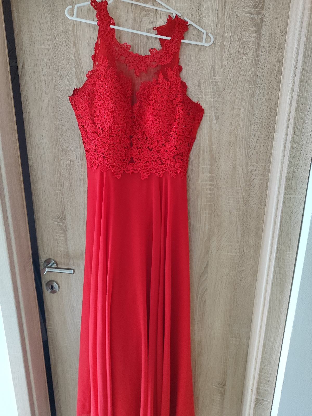 Prodam elegantno obleko