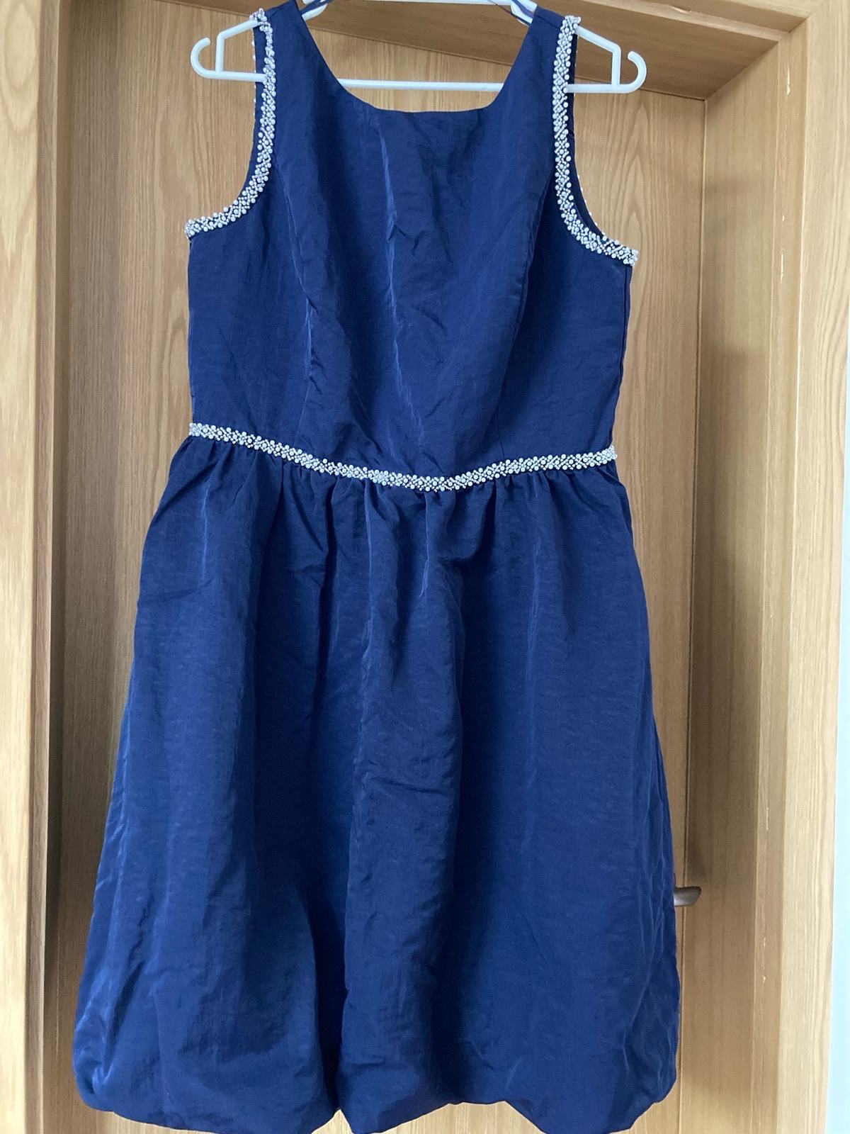 Prodam elegantno obleko