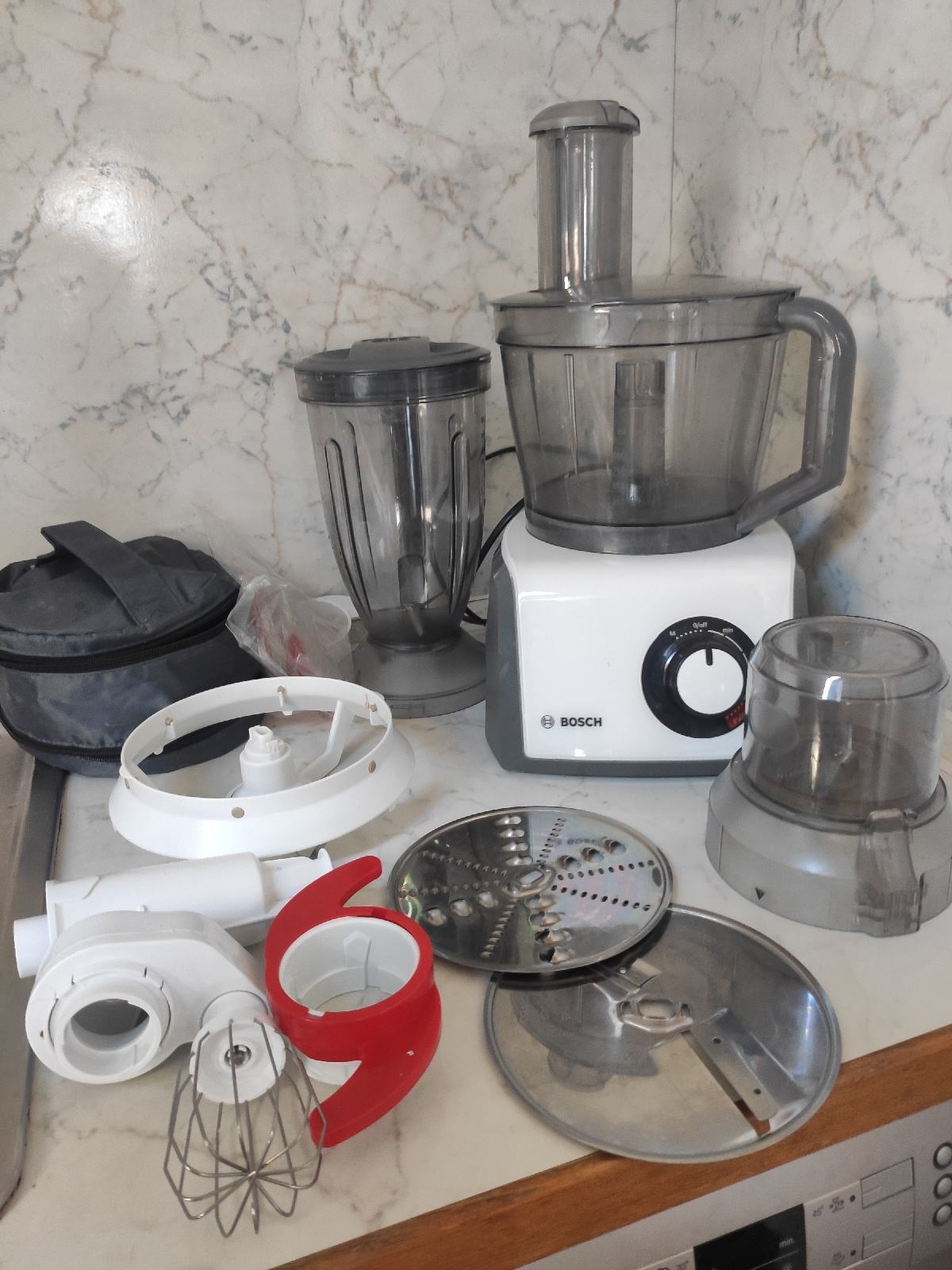 multipraktik bosch mcm64040 1200W