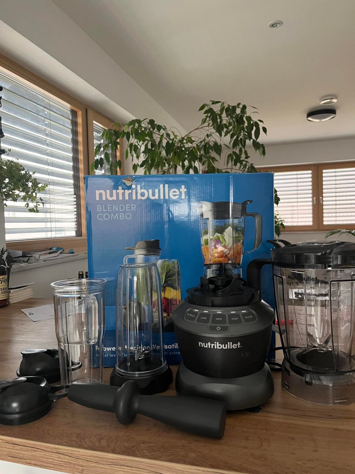 NutriBullet Blender Combo 1200 Watt