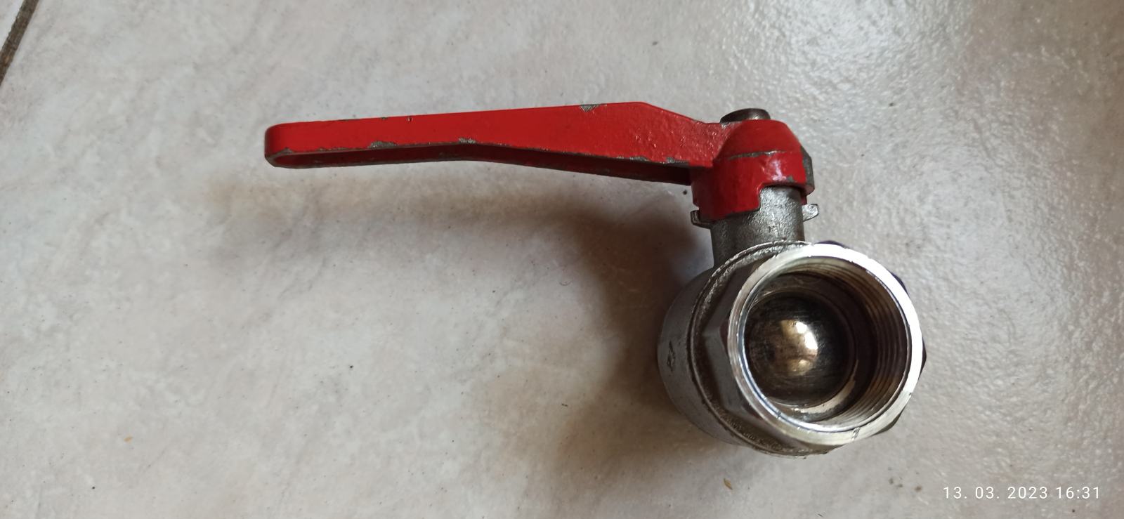 Krogelni zasun z ročico 5/4 cole -32 mm notr.premer