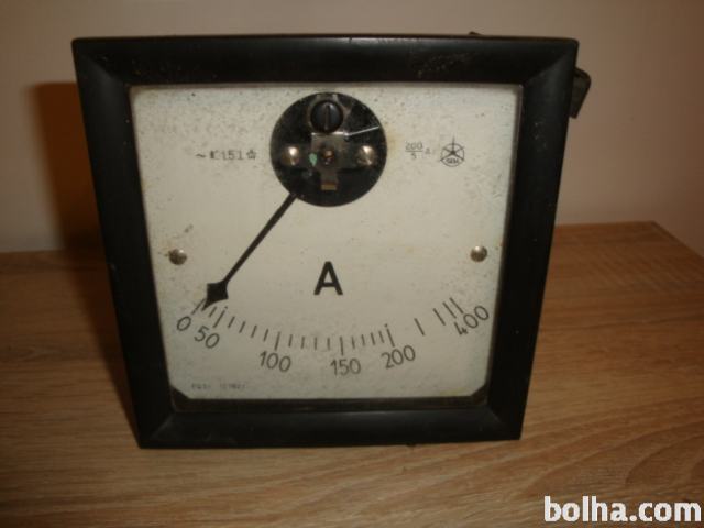 3. Iskra Amper meter 0-400 A v. 14,5x14,5 cm