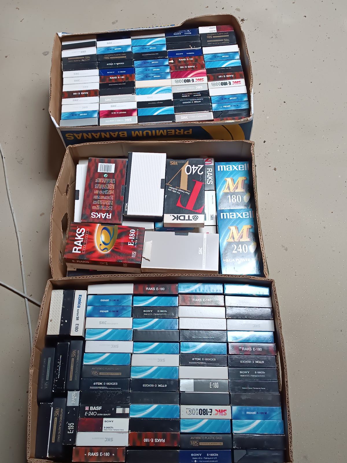 200 VHS kaset