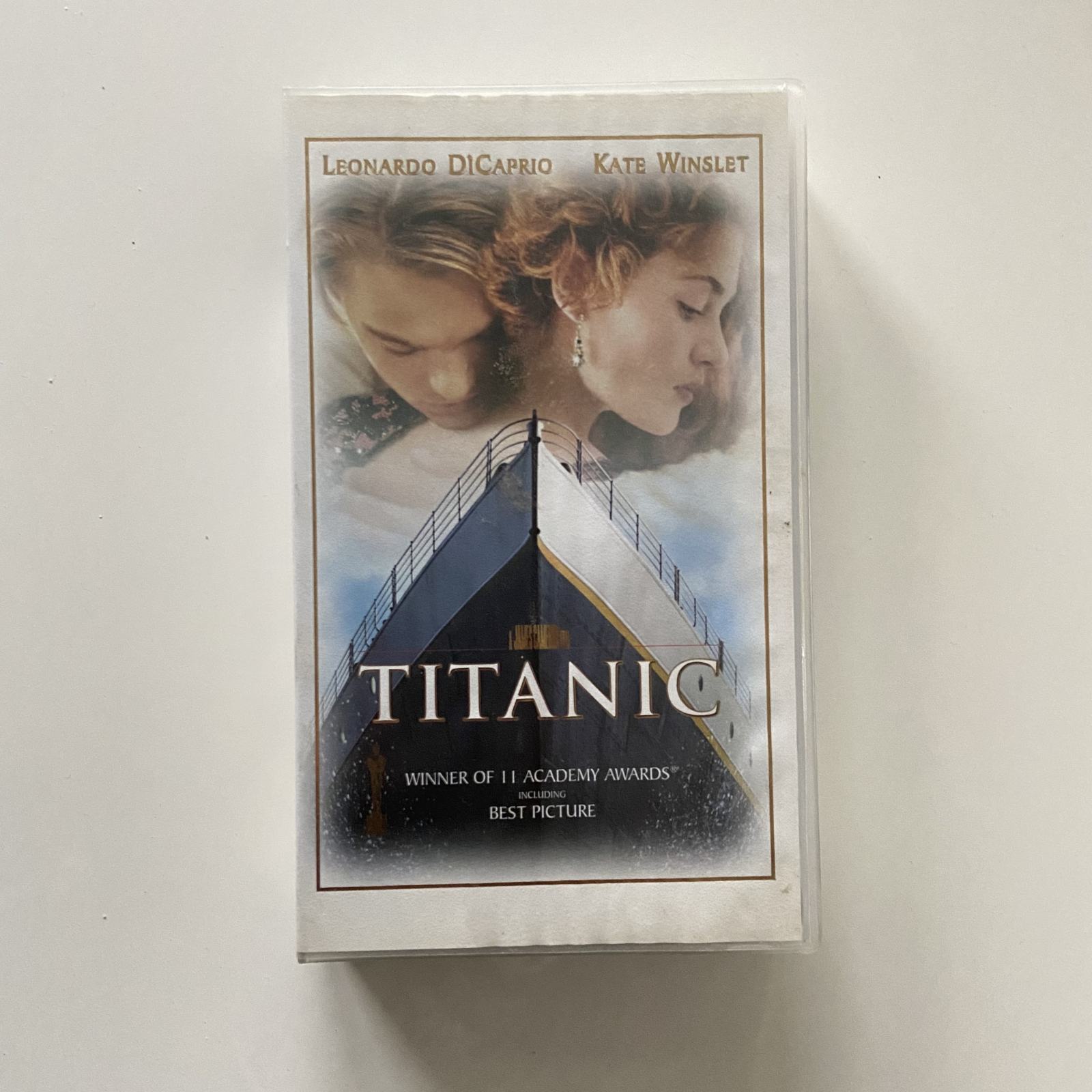 Titanic VHS (Golden Title / Zlat naslov) / Jiggy Vinyl Krško