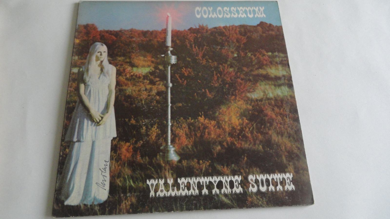 COLOSSEUM - VALENTYNE SUITE