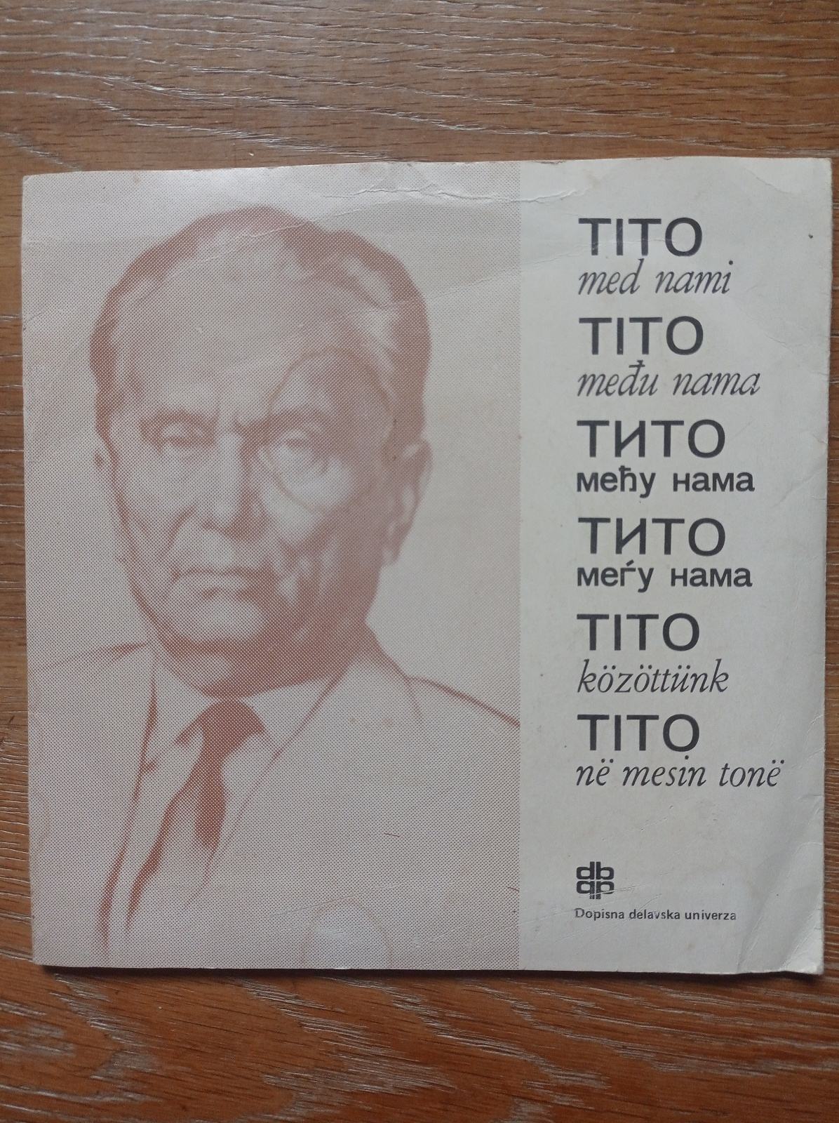Tito med nami, 2 vinil plošče