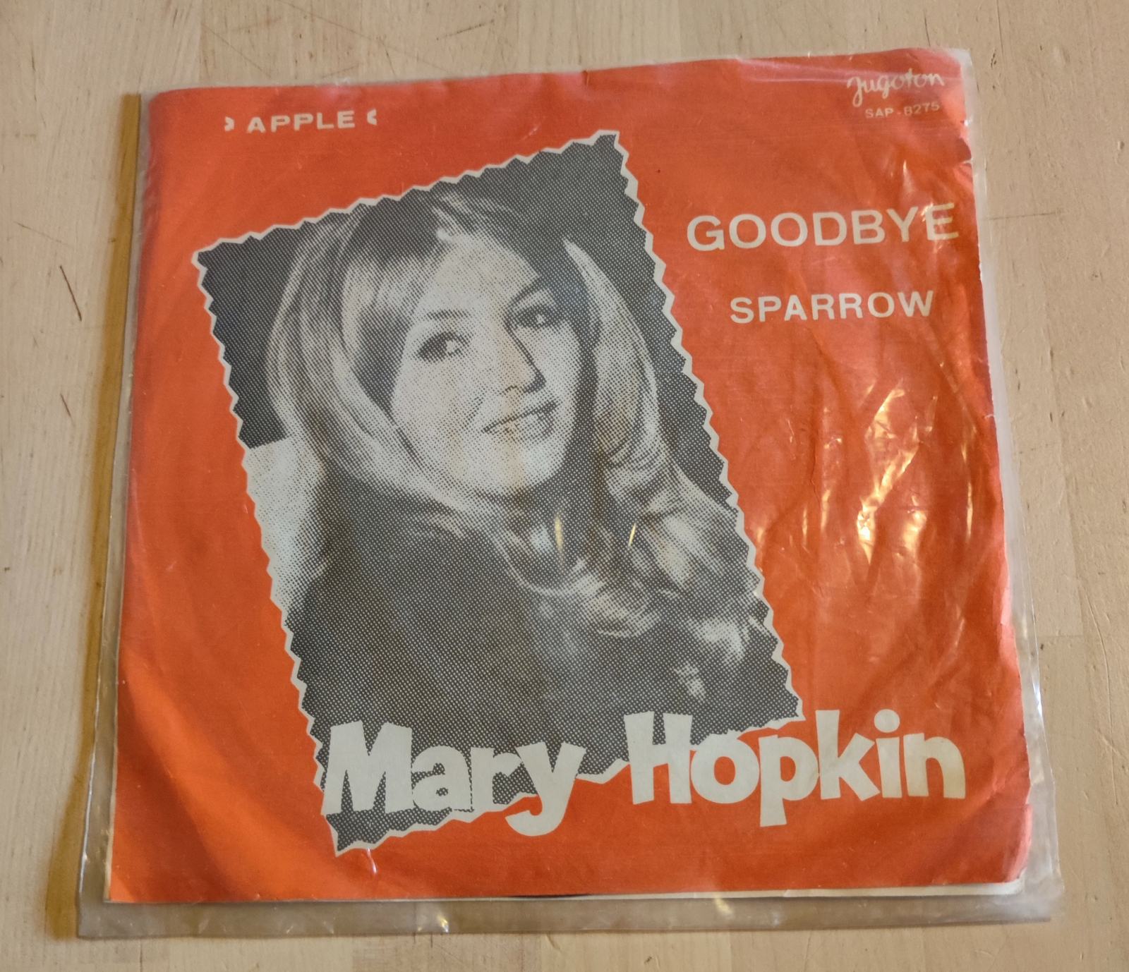 Mala plošča Jugoton pevka Mary Hopkin / Goodbye , Sparrow