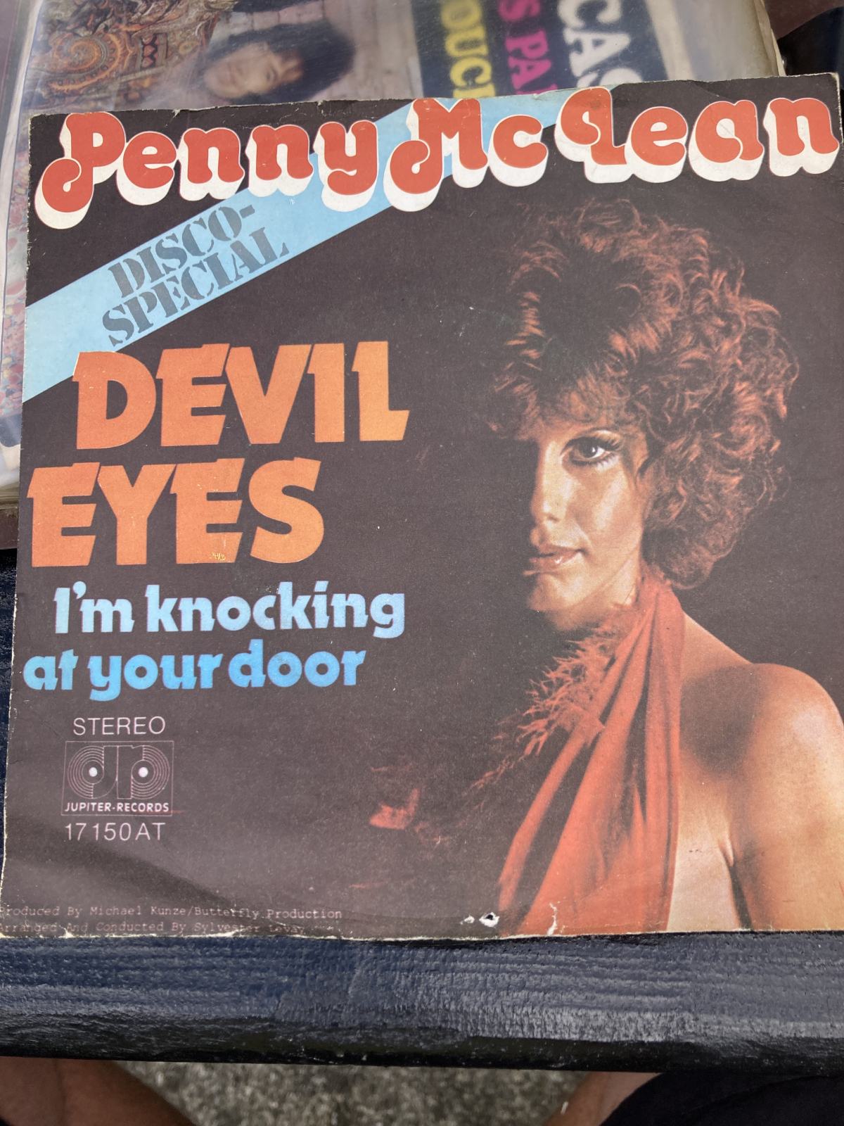 Penny Mc Lean - devils eyes