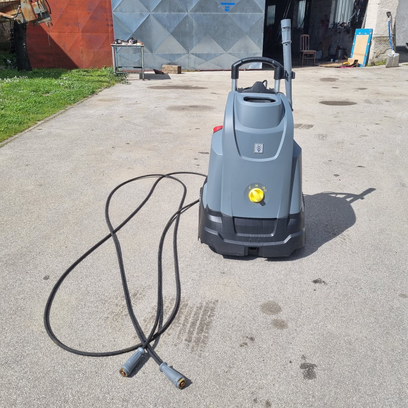 KARCHER VISOKOTLAČNI ČISTILEC HDS 5/15U