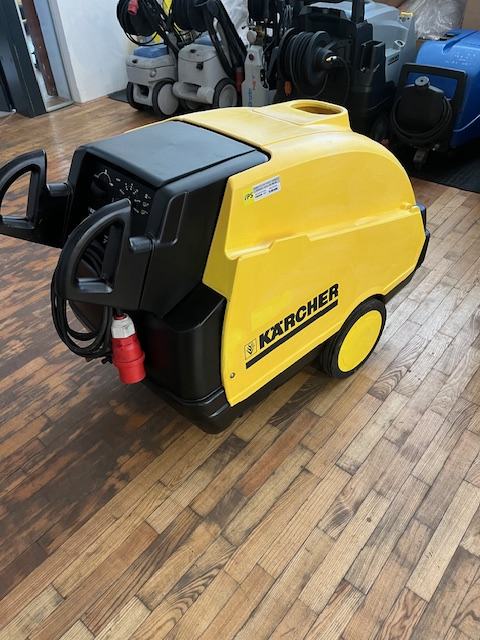 Visokotlačni čistilnik KARCHER HDS 895