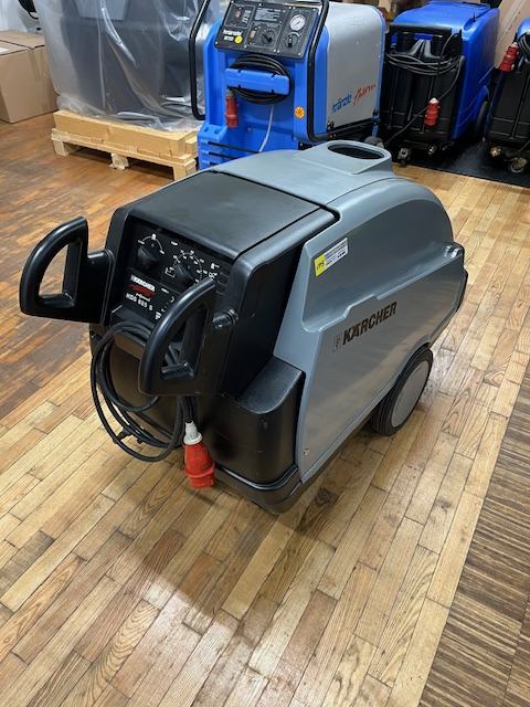 Visokotlačni čistilnik KARCHER HDS 895 SUPER