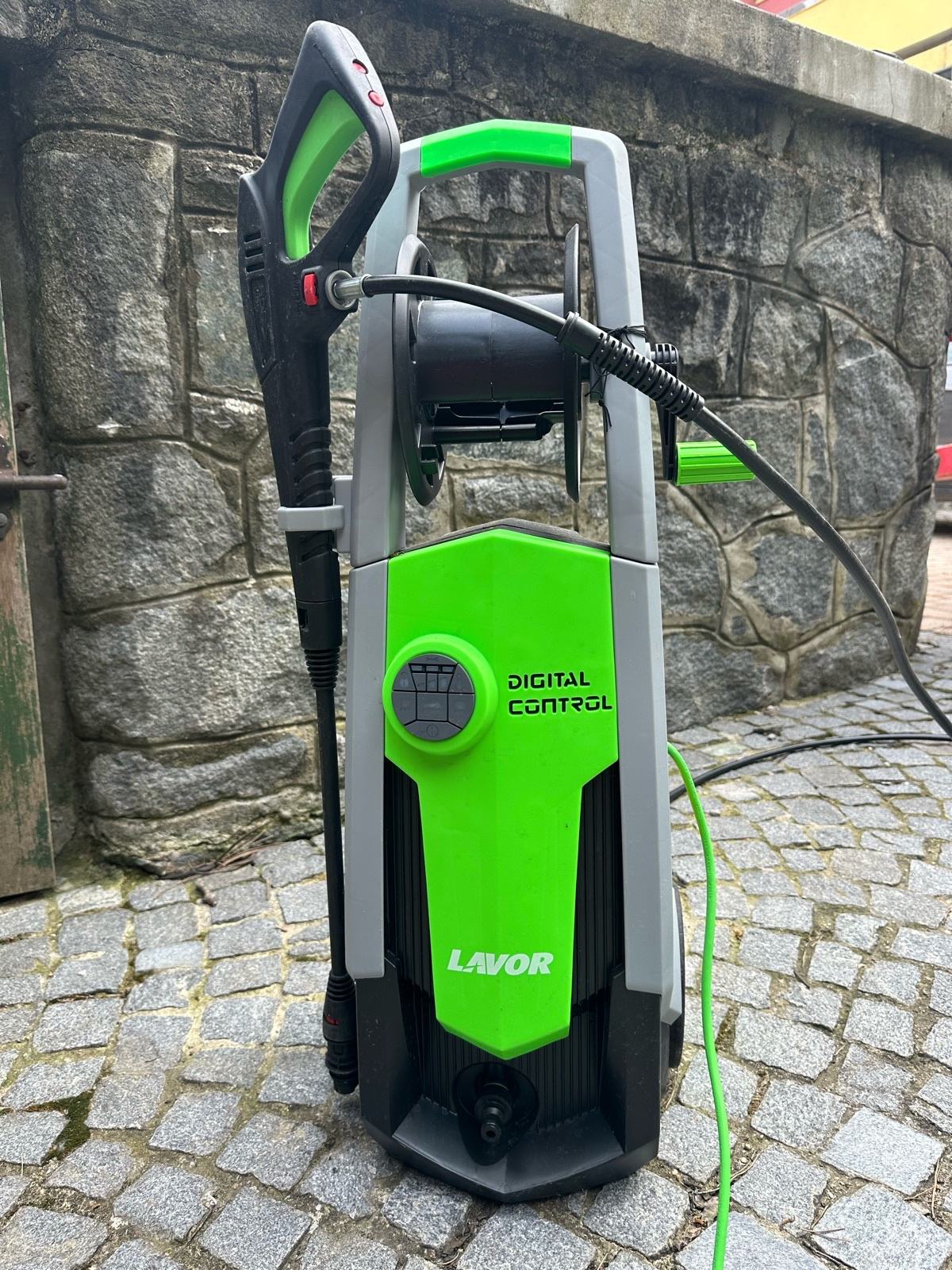 Visokotlačni čistilnik Lavor Predator 180