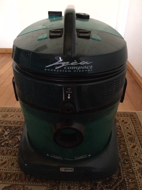 Vodni sesalnik IGEA Compact/practic Batagel