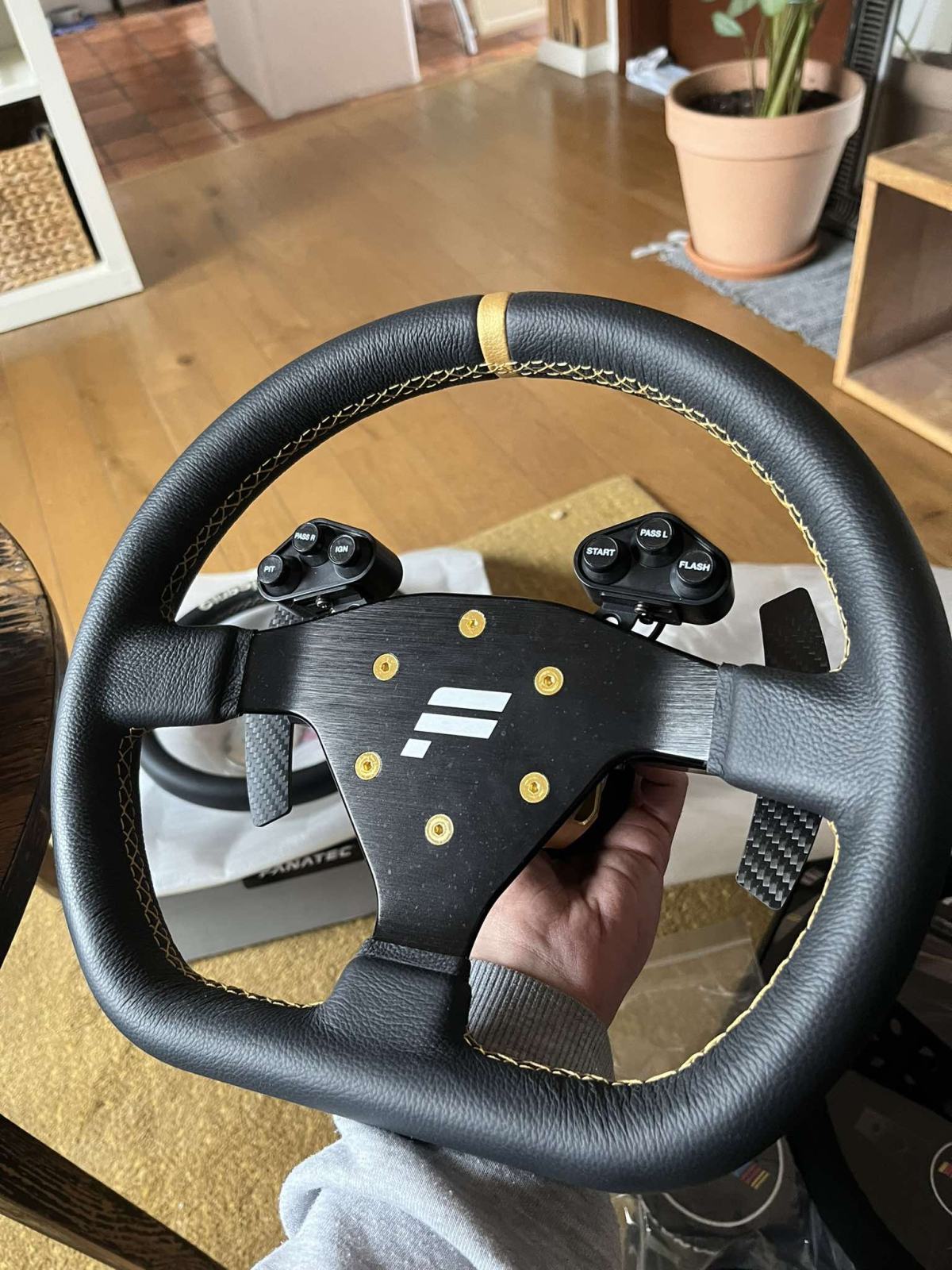 Fanatec Podium hub + ClubSport magnetic + Clubsport Button module