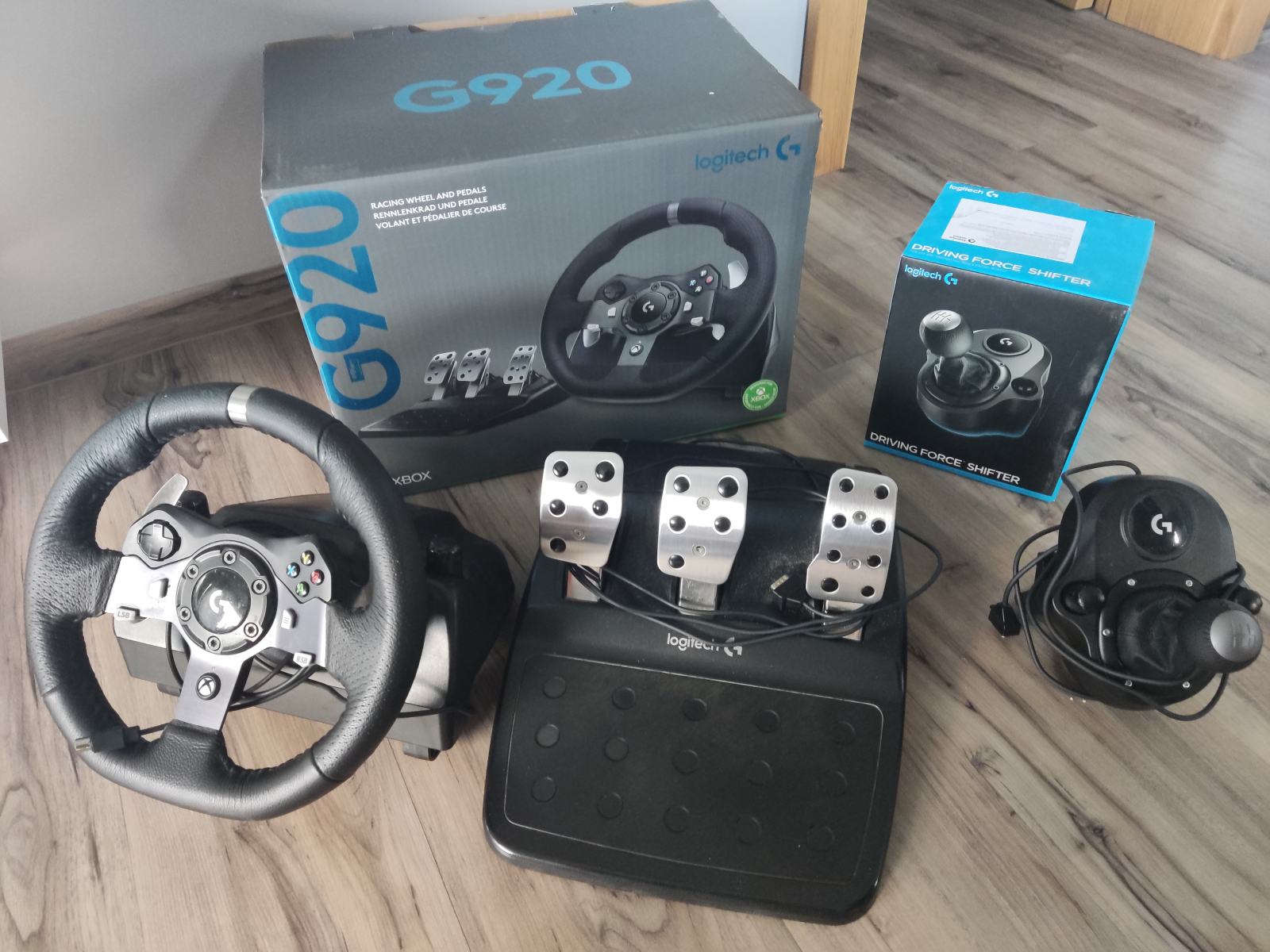 Logitech G920 Volan, Pedala + Menjalnik