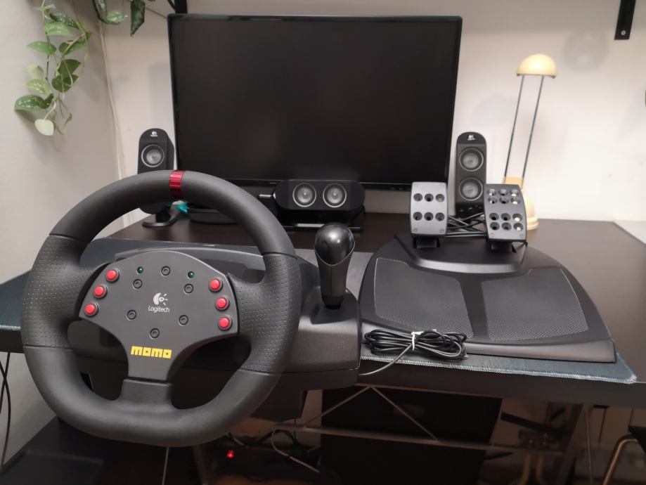 logitech momo volan odličen