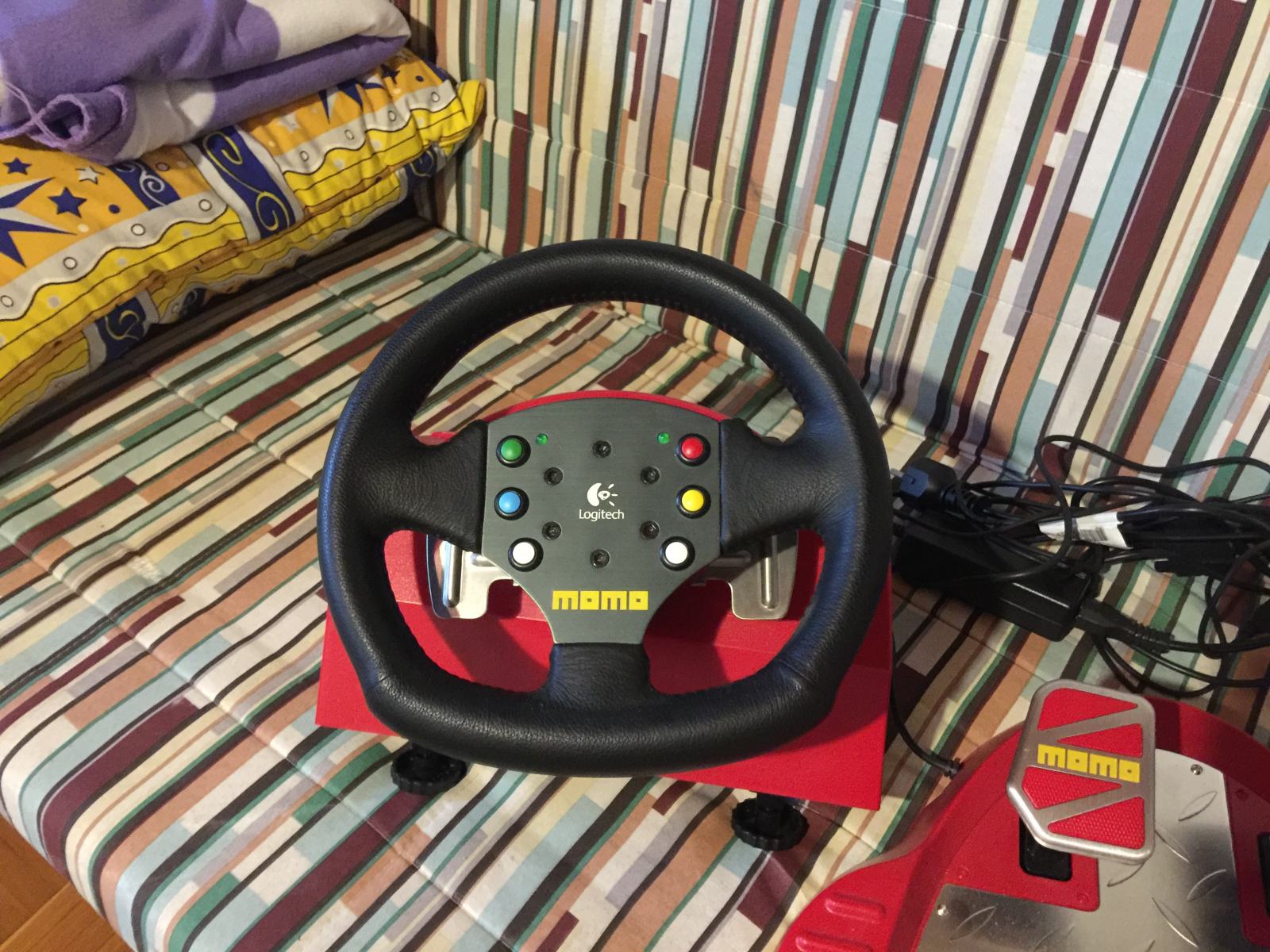 Logitech volan WINGMAN MOMO FORCE