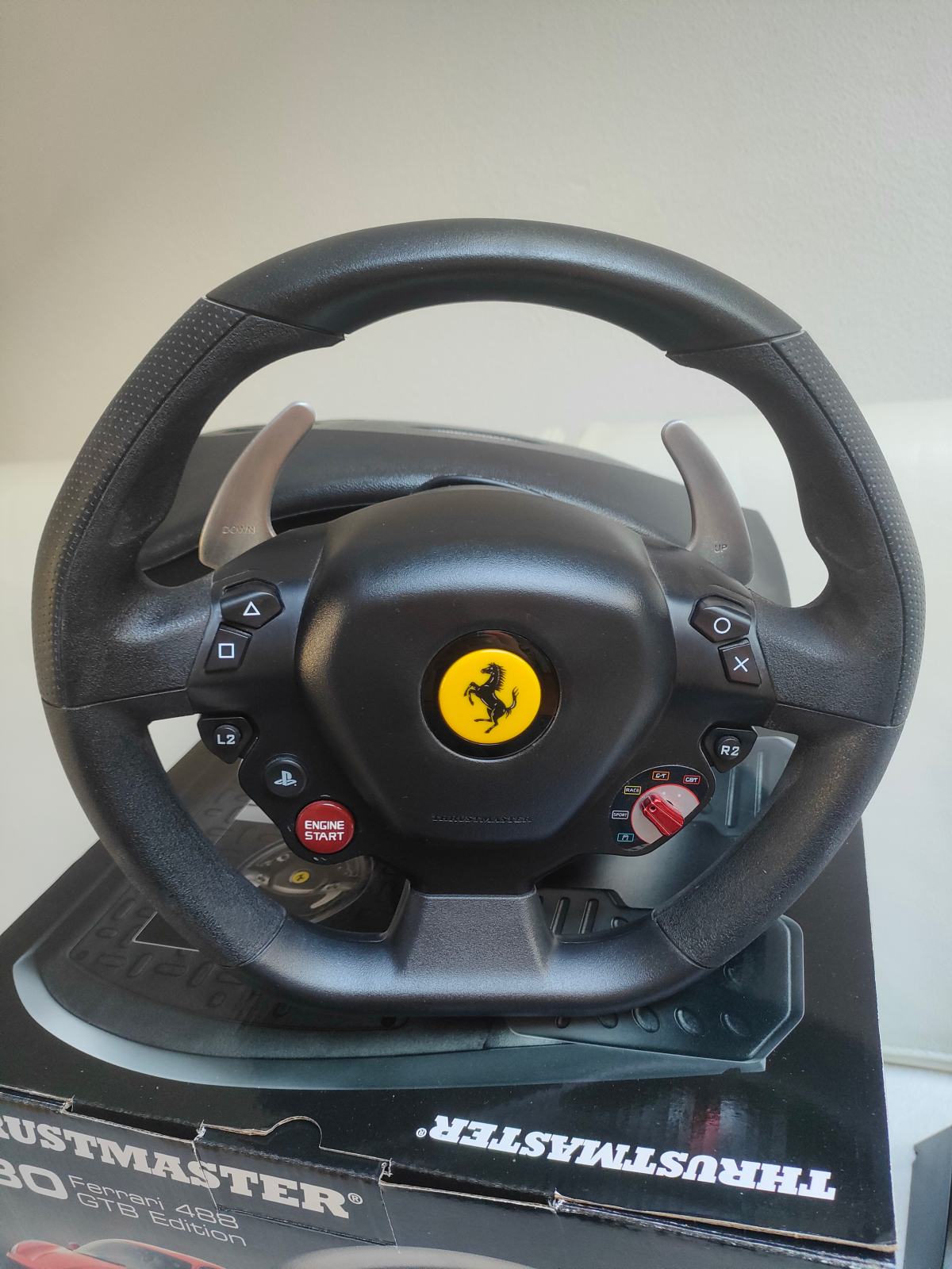Thrustmaster T80 Ferrari 488 GTB Edition