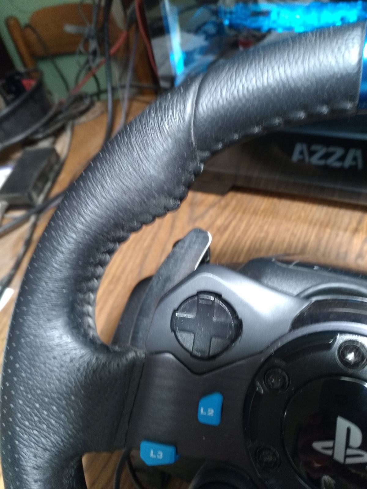 Volan Logitech G29 ter menjalnik