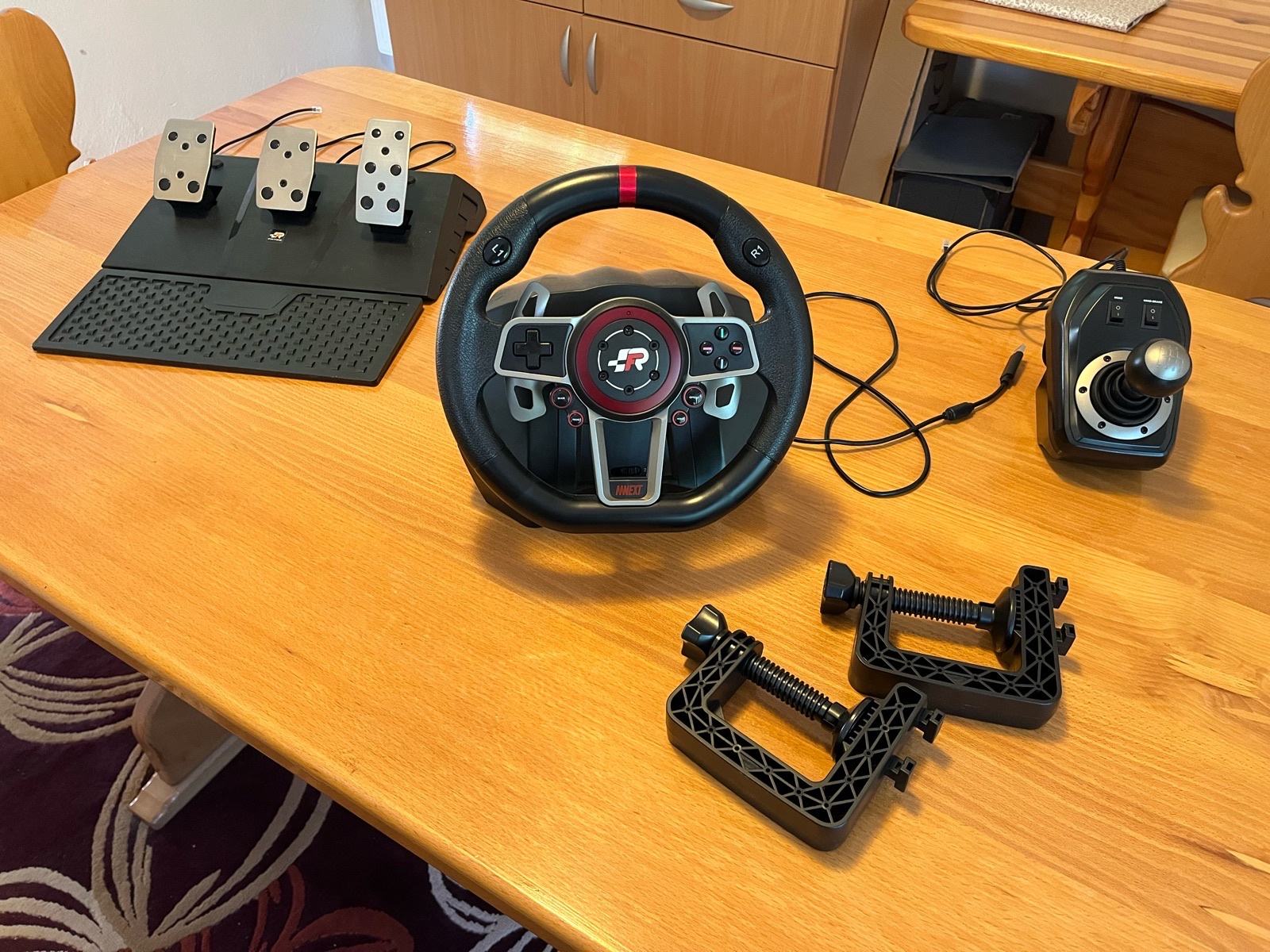 volan za PC, PS4, PS3 in Switch