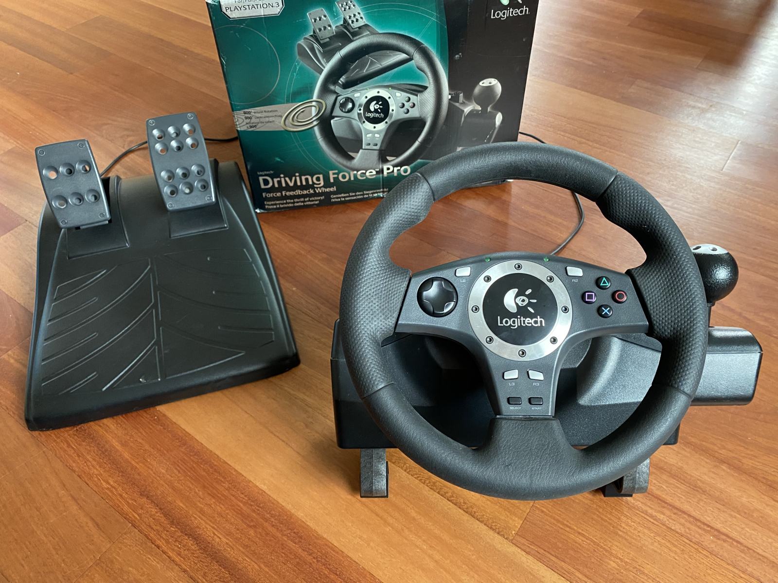 Logitech Driving Force Pro, PS3