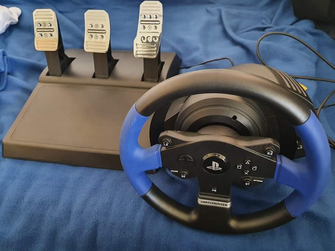 THRUSTMASTER T150 RS PRO